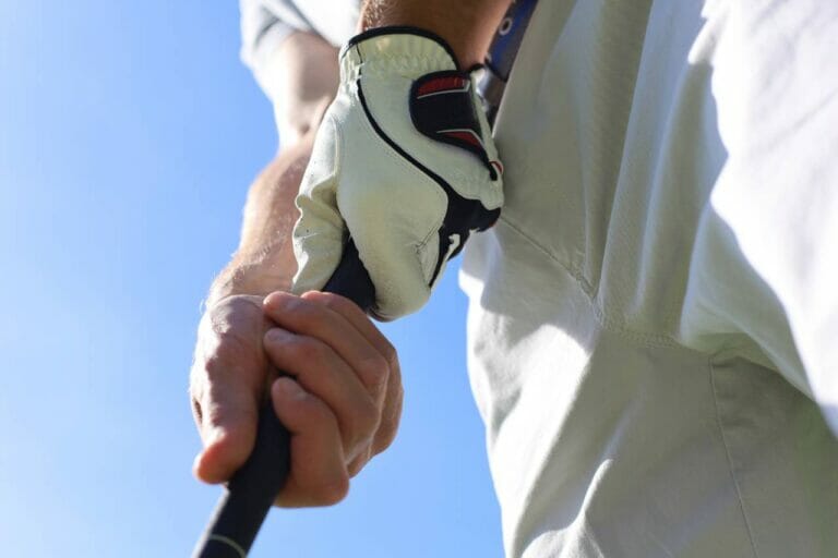 What is a Golf Slice? (5 Causes + How to Fix) • Honest Golfers